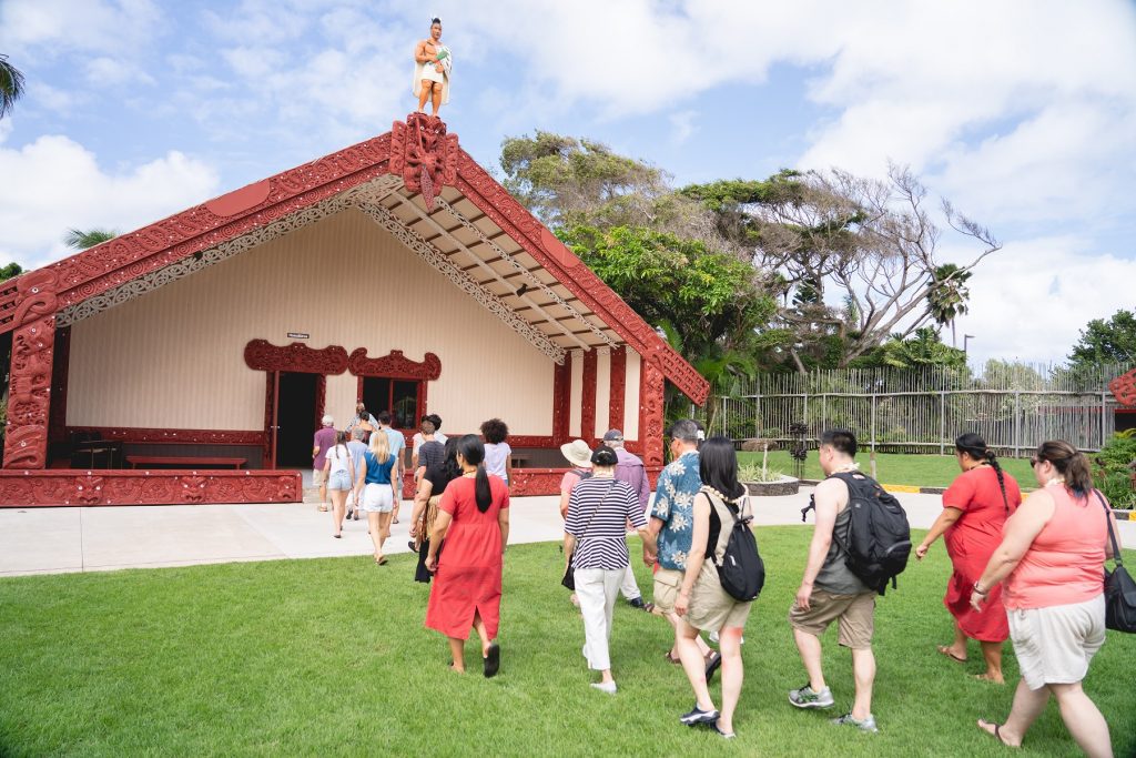 Aotearoa Village - polynesia.com | blog